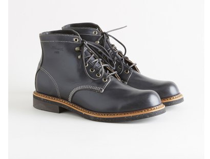 Thorogood Men's 6" Plain Toe Black Cork Boot